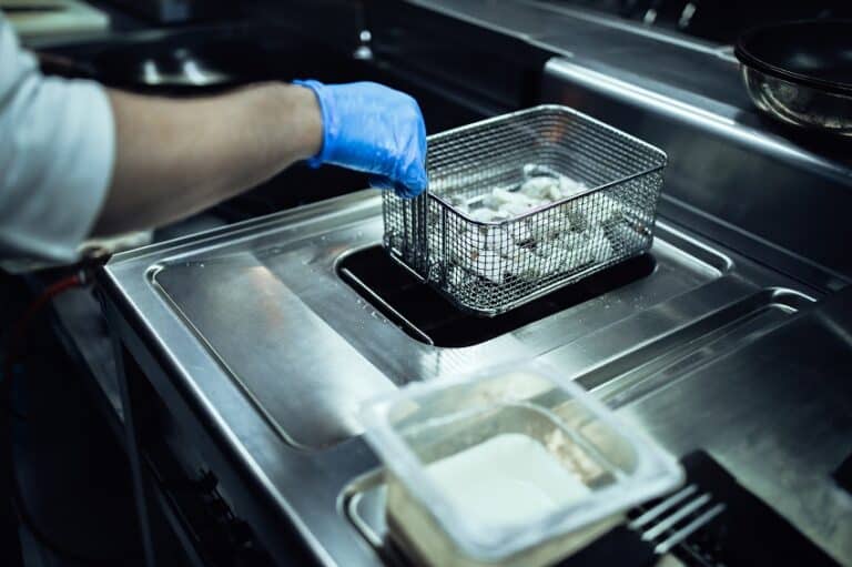 Best Frymaster Fryer Model Guide: Our Top 8 Picks - Food Service HQ